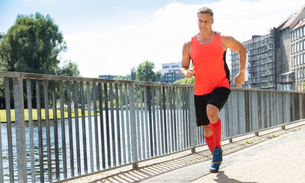 How Compression Socks Help You Recover After a Workout – Mk Socks